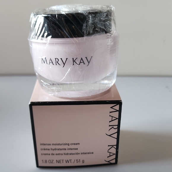 Mary Kay | Skincare | Nib Mary Kay Intense Moisturizing Cream Soft Pink ...